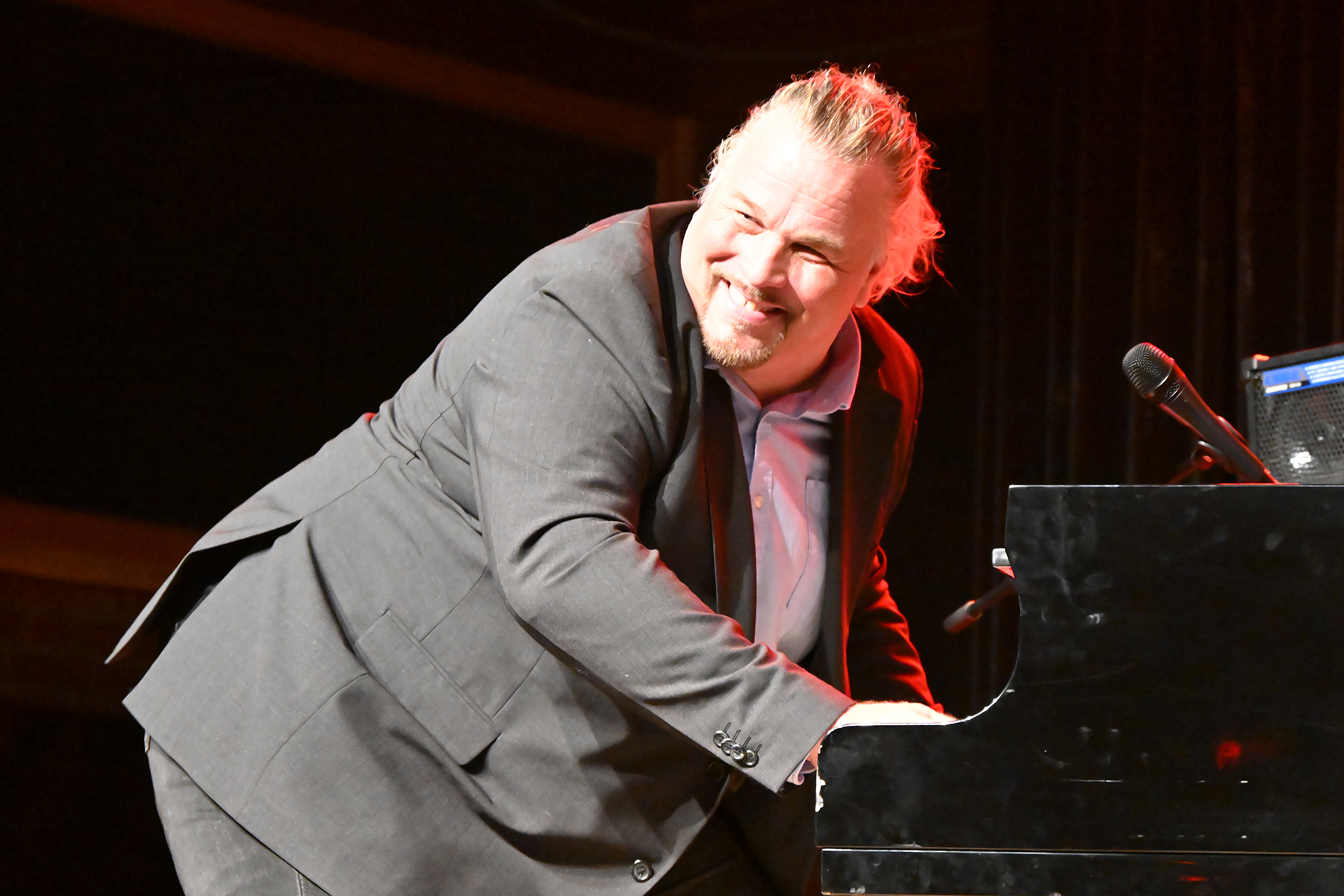 Weltstars im JohnnyB.: Boogie-Woogie-Abend begeistert Burgdorf ...